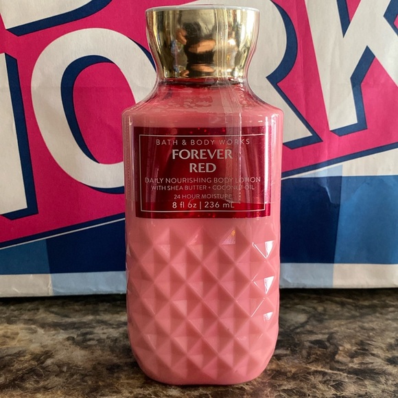 Bath & Body Works | Bath & Body | Bath Body Works Forever Red | Poshmark